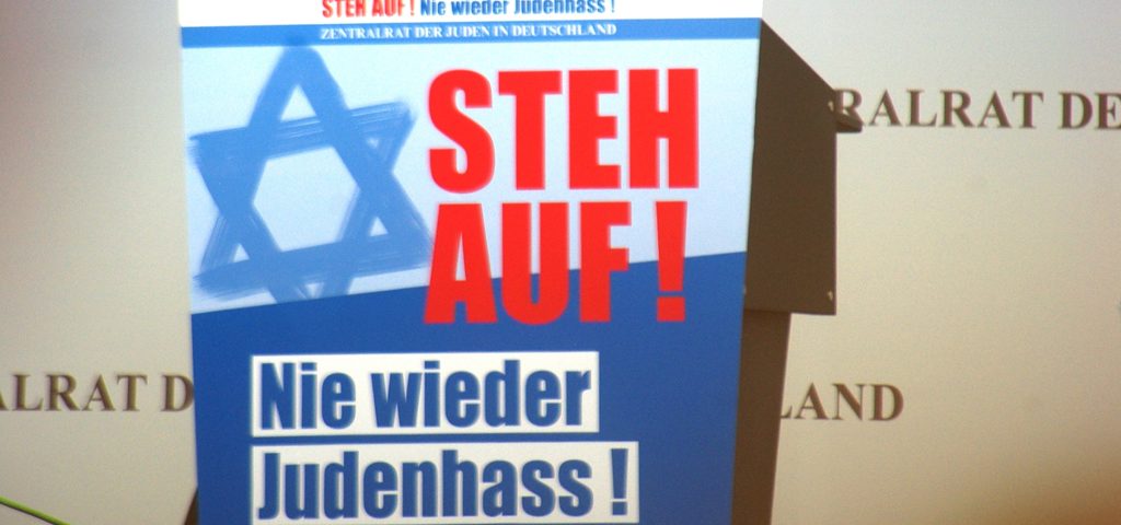 Zentralrat der Juden auf Distanz zur AfD - Vorsitzender wirft AfD ...